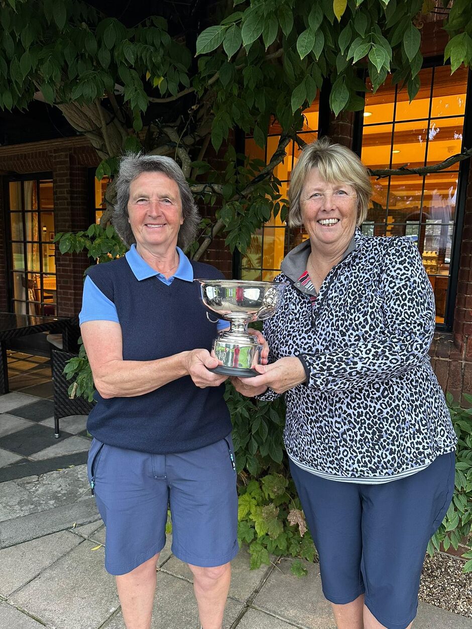 Summer Greensomes :: Friendly